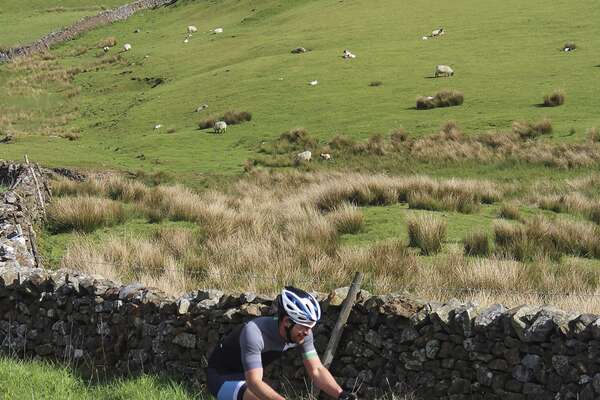 Cycling Way of the Roses Guidebook - a coast to… | Cicerone Press